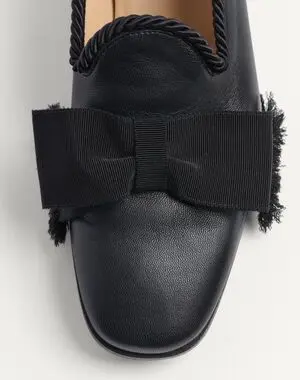 Valentino Garavani Bowow Leather Loafer