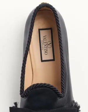Valentino Garavani Bowow Leather Loafer