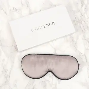 WHITE LOTUS BEAUTY Luxurious Cruelty Free 100% Mulberry Silk Eye Mask - Pearl Grey