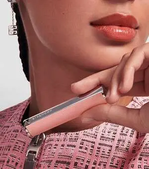 Givenchy Rose Perfecto Beautifying Lip Balm - Brown