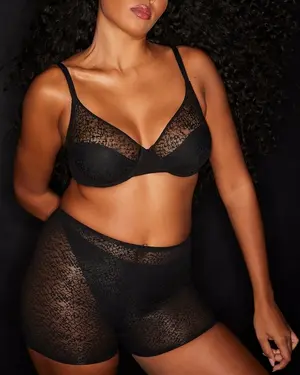 Natori Pretty Smooth Seamless Underwire Bra
