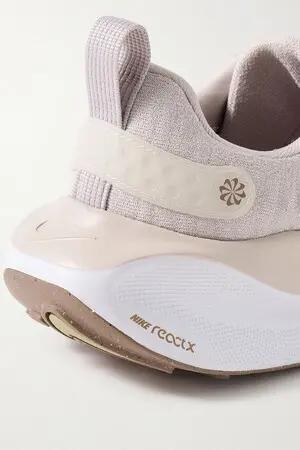Nike Infinityrn 4 Flyknit Sneakers