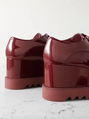 Stella McCartney Elyse Vegetarian Patent-leather Platform Brogues - Burgundy