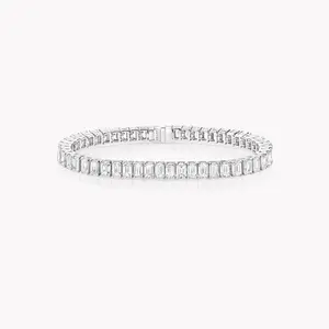 Graff Classic Emerald Cut Diamond Bracelet - Platinum And White Gold