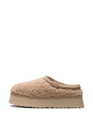 UGG Tazz Maxi Curly Slippers - Neutrals