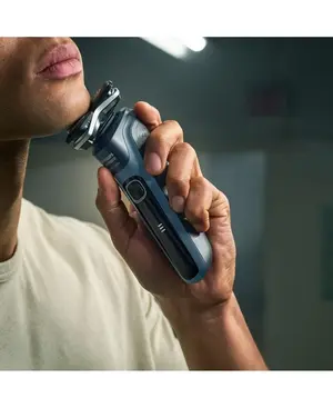 NORELCO Philips Shaver 5400