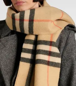 Burberry Check Ekd Cashmere Scarf