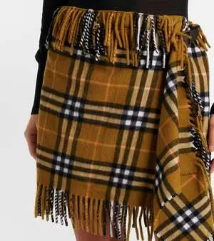 Burberry Check Wool And Cashmere Miniskirt - Green