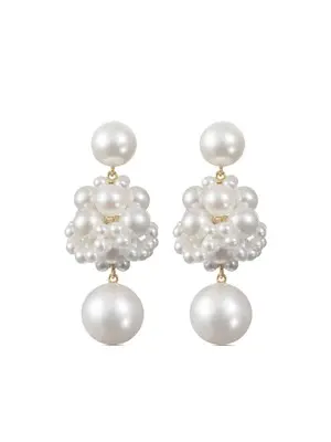 Sophie Bille Brahe 14kt Recycled Yellow Dora Freshwater Pearl Earrings - Gold