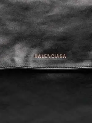 Balenciaga Medium Grungy Messenger Bag - Black | Editorialist