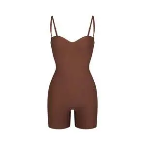 SKIMS Body Core Sculpt Underwire Mid Thigh Bodysuit - Jasper