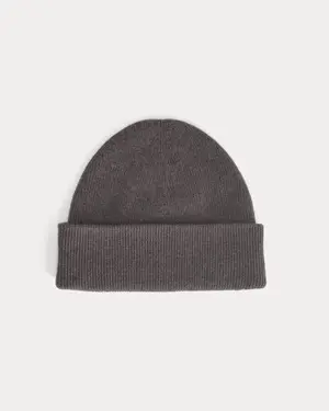 Everlane Cabin Beanie Heathered Burgundy