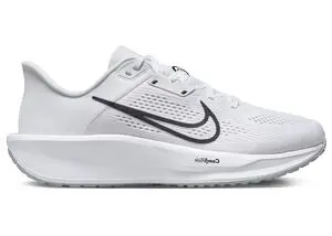 Nike Quest Sneakers - White/pure Platinum/black