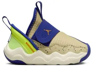 JORDAN 23/7 Se Sneakers - Team Gold/radiant Blue/volt