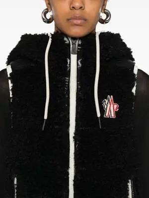 Moncler Padded Zip-up Gilet - Black