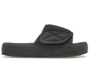 Yeezy Slip On