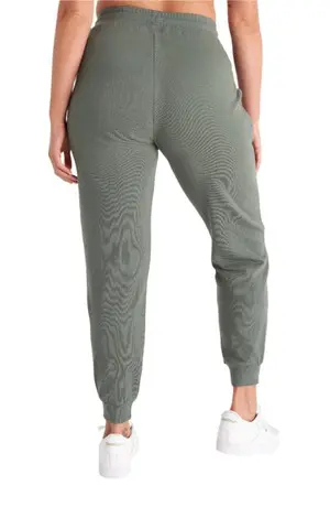 THE STANDARD STITCH Everyday Jogger - Thyme