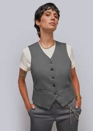 WILDFANG Tailored Fit Vest - Charcoal