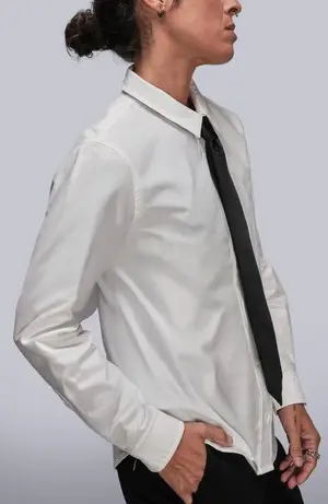 WILDFANG The Essential Long Sleeve Oxford Button-up - White
