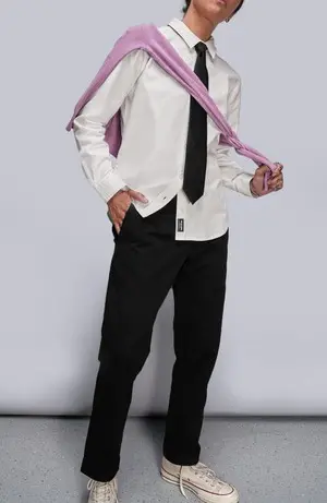 WILDFANG The Essential Long Sleeve Oxford Button-up - White