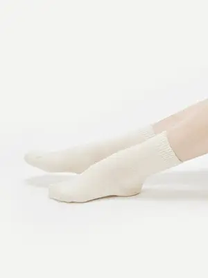 Gobi Cashmere Gobi Cashmere Jersey Knit Bed Socks White