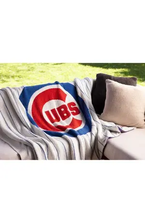 Barefoot Dreams Cozychic® Chicago Cubs Throw Blanket
