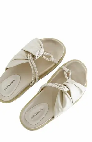 BELLE & BLOOM Whitehaven Slide - Cream