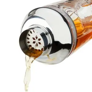 VISKI Admiral Crystal Cocktail Shaker In Stainless Steel