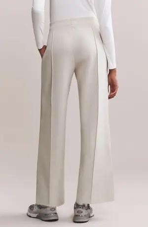 RHONE Dreamglow Trousers - Sand