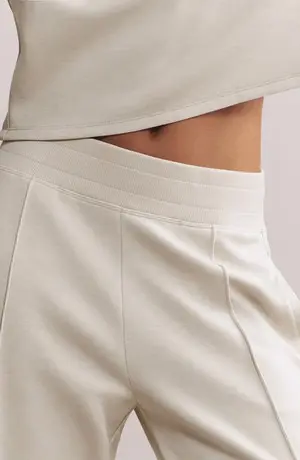 RHONE Dreamglow Trousers - Sand