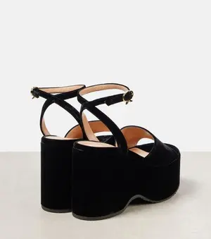 GIANVITO ROSSI Velvet Wedge Sandals - Black