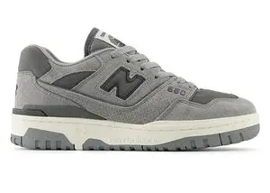 NEW BALANCE 550 Sneakers