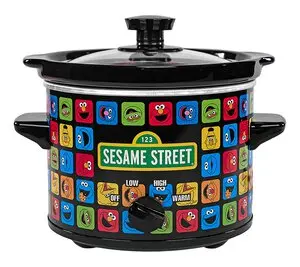 UNCANNY BRANDS Sesame Street 2-qt Slow Cooker - One-color