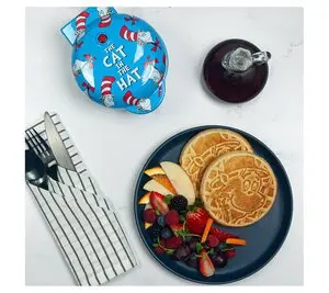 UNCANNY BRANDS Cat In The Hat Mini Waffle Maker