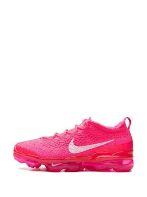 Nike Flyknit Sneakers - Pink