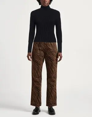 Alpha Studio Turtleneck Top