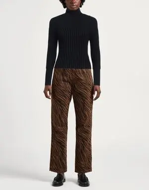 Alpha Studio Turtleneck Top