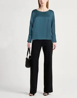 Alpha Studio Satin Top