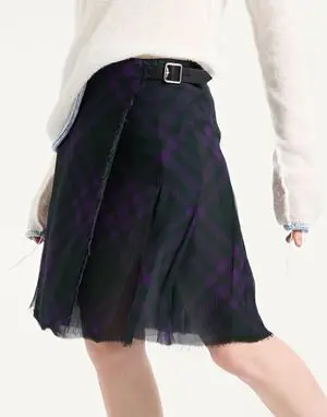 Burberry Crepe Calfskin Mini Skirt - Green