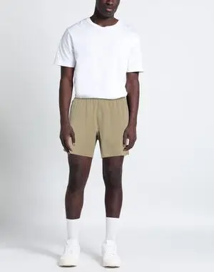Nike Shorts & Bermuda Shorts - Beige