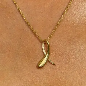 LUCY QUARTERMAINE Vermeil Sycamore Pendant