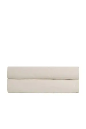 PARACHUTE Percale Fitted Sheet In White - Bone