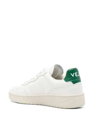 VEJA V-90 Sneakers - White