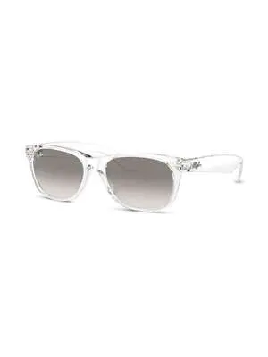 Ray-ban Wayfarer Sunglasses - White
