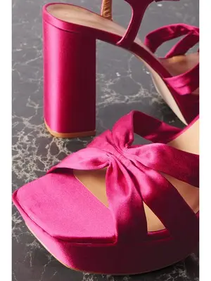 REFORMATION Monetta Platform Sandals