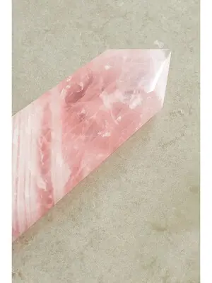 JIA JIA HOME Rose Quartz Obelisk