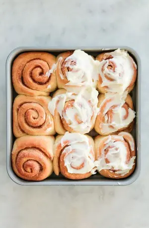 BROOKLYN BREW SHOP Cinnamon Roll Making Kit