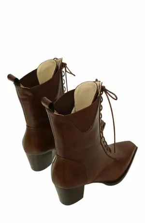 BELLE & BLOOM Jumping Ship Laced Boot - Chocolate