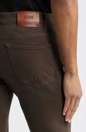 BRAX Chuck Modern Fit Five-pocket Pants - 52-coffee