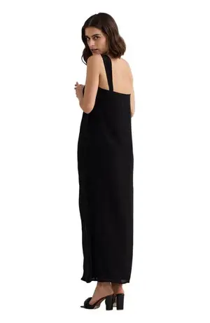 REISTOR Strappy Maxi Dress - Solid